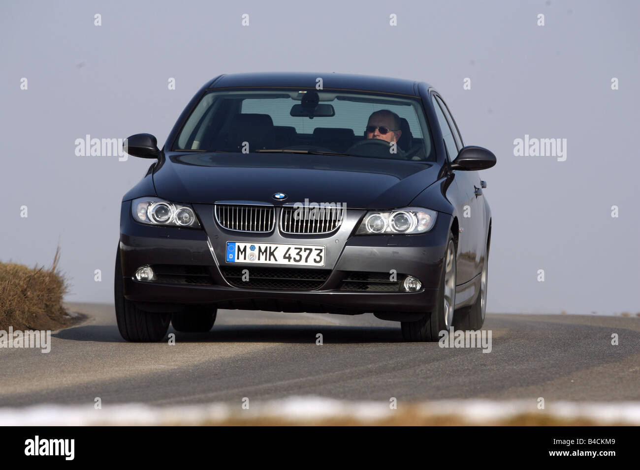 Bmw 325i hi-res stock photography and images - Alamy