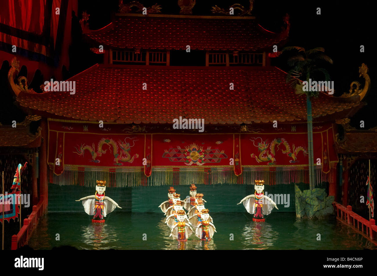 Vietnamese water puppetry in hanois hi-res stock photography and images ...