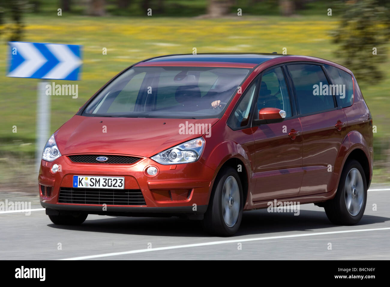 Ford S Max 2.5, model year 2006-, beige, fawn-/yellow-metallic, driving ...