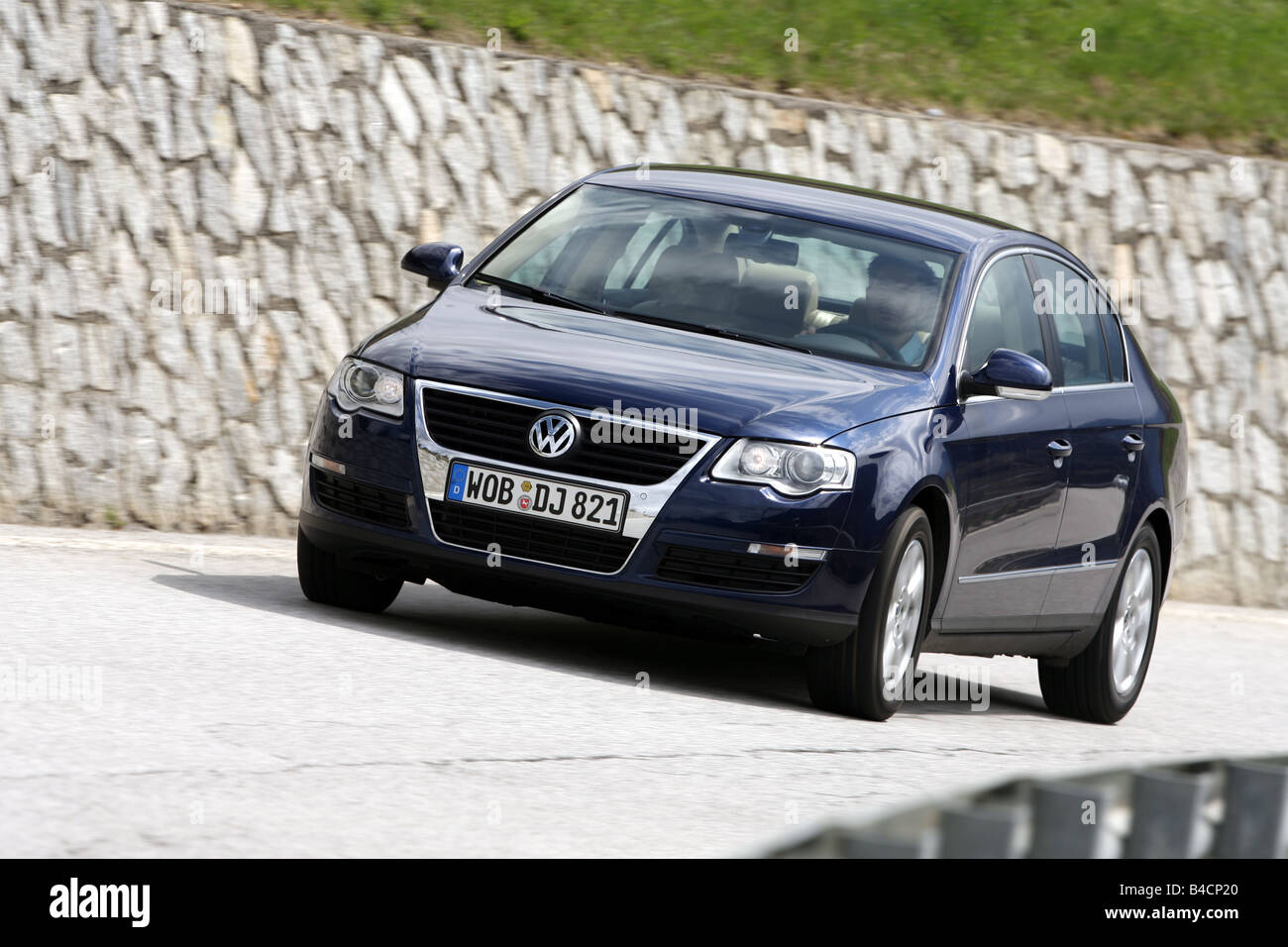 Vw passat 2006 hi-res stock photography and images - Alamy