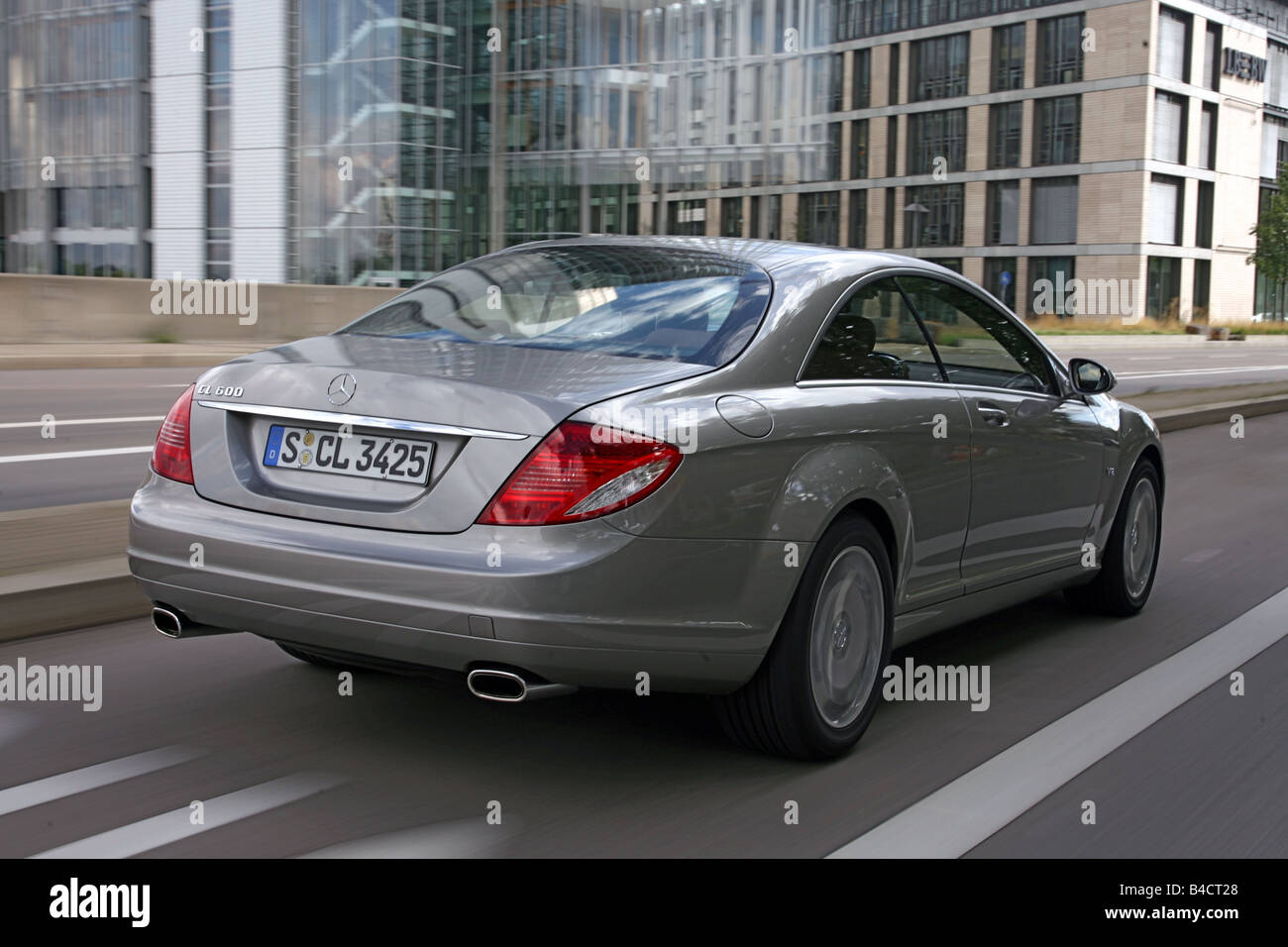 Mercedes cl 600 hi-res stock photography and images - Alamy