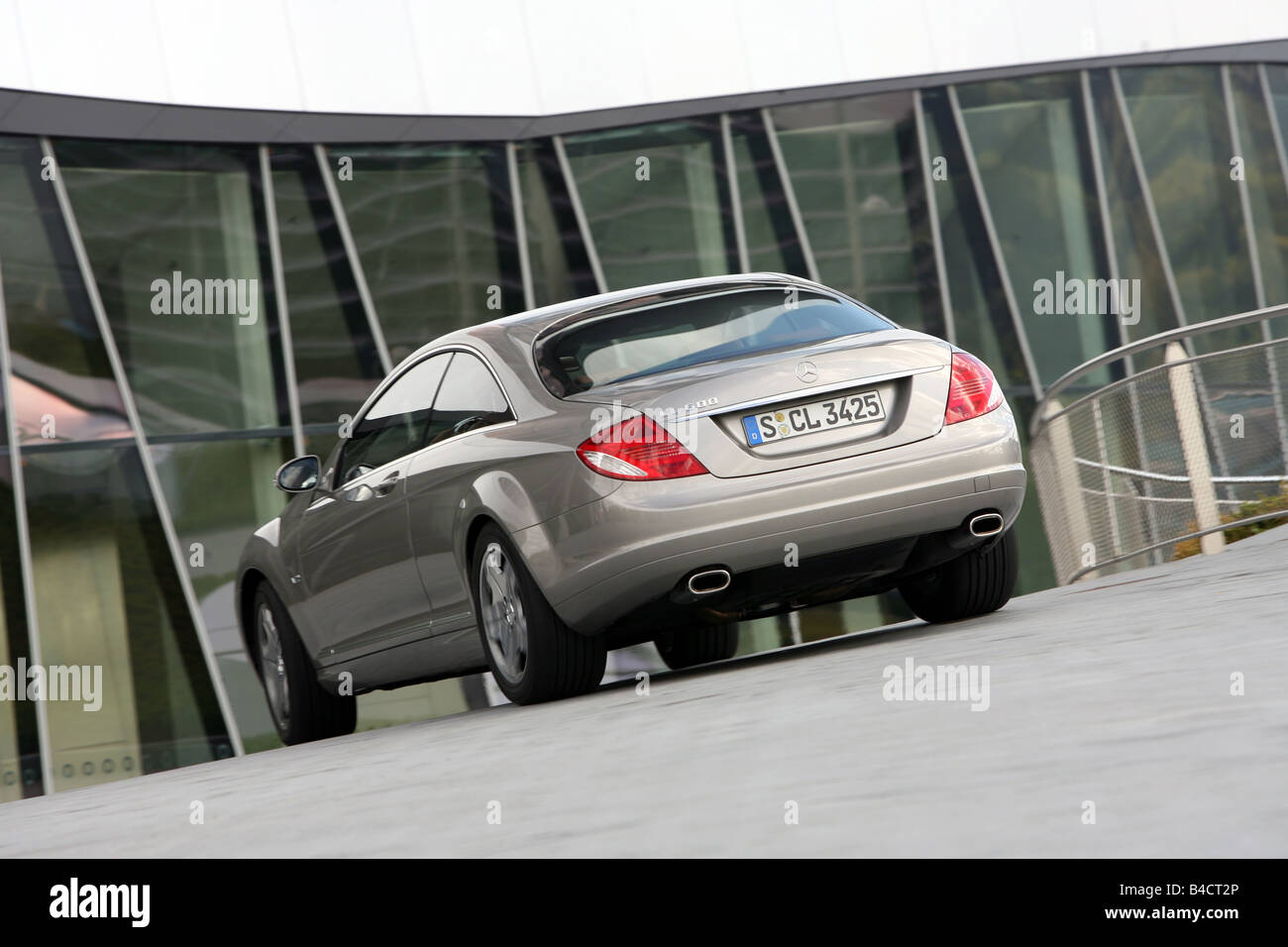 Mercedes cl 600 hi-res stock photography and images - Alamy
