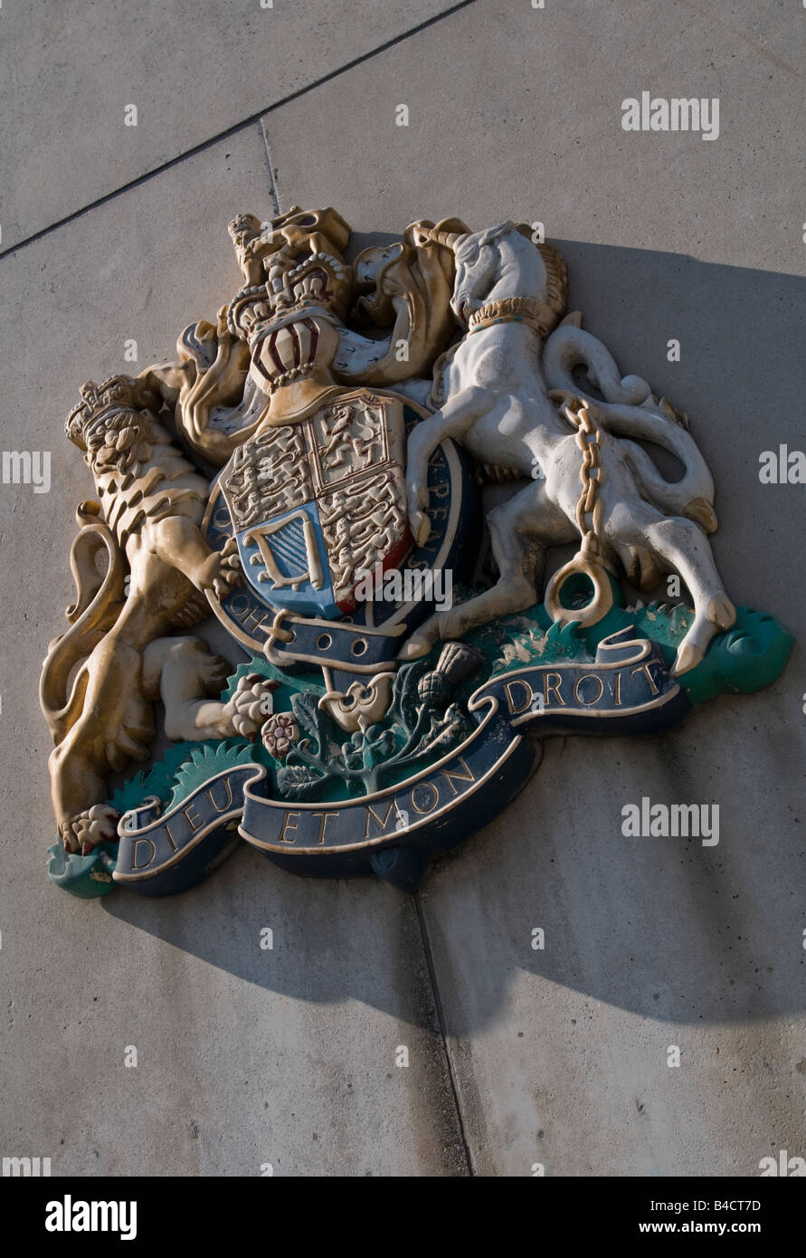 Crest of united kingdom hi-res stock photography and images - Alamy