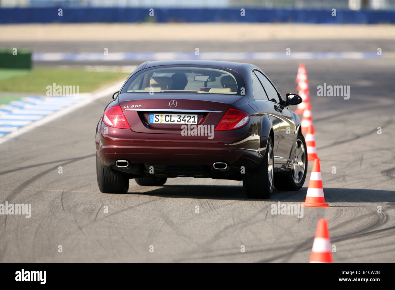 Mercedes cl 600 hi-res stock photography and images - Alamy