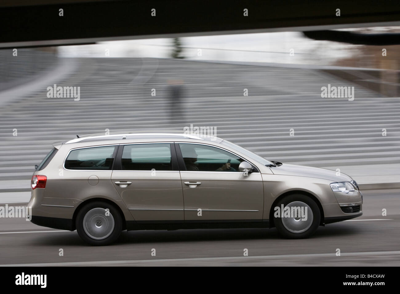 VW Volkswagen Passat Variant 1.9 TDI Comfortline, model year 2005 ...