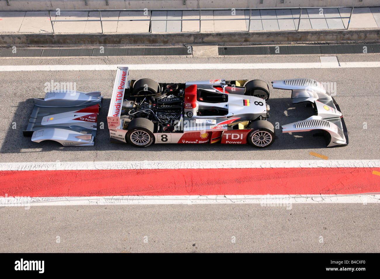 Audi r10 tdi model year hi-res stock photography and images - Alamy