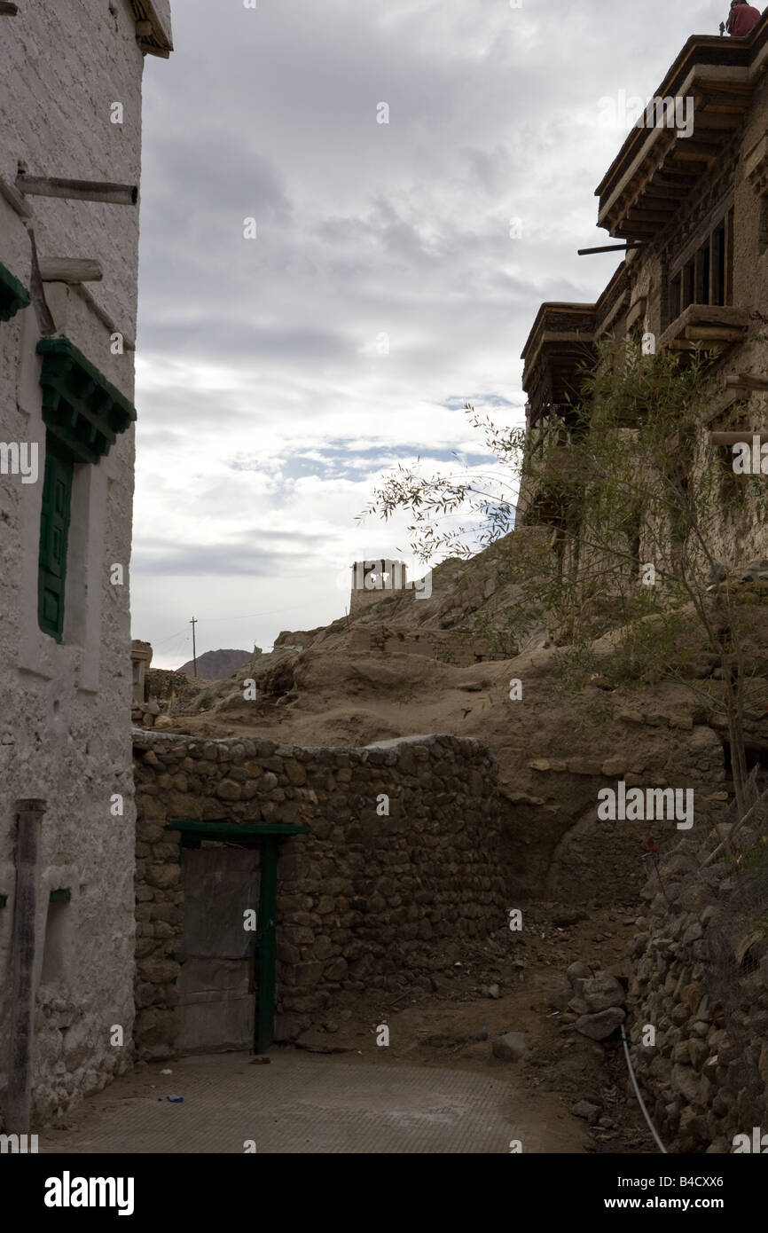 Leh ladakh city hi-res stock photography and images - Alamy