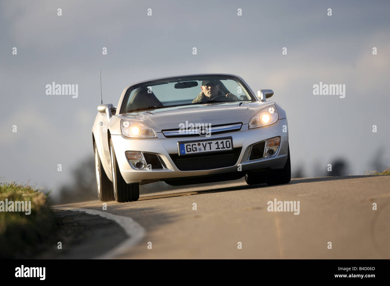 Opel GT, model year 2007-, silver, driving, diagonal from the front ...