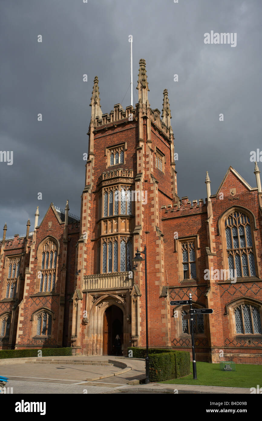 The Queens University of Belfast Lanyon building belfast city centre ...