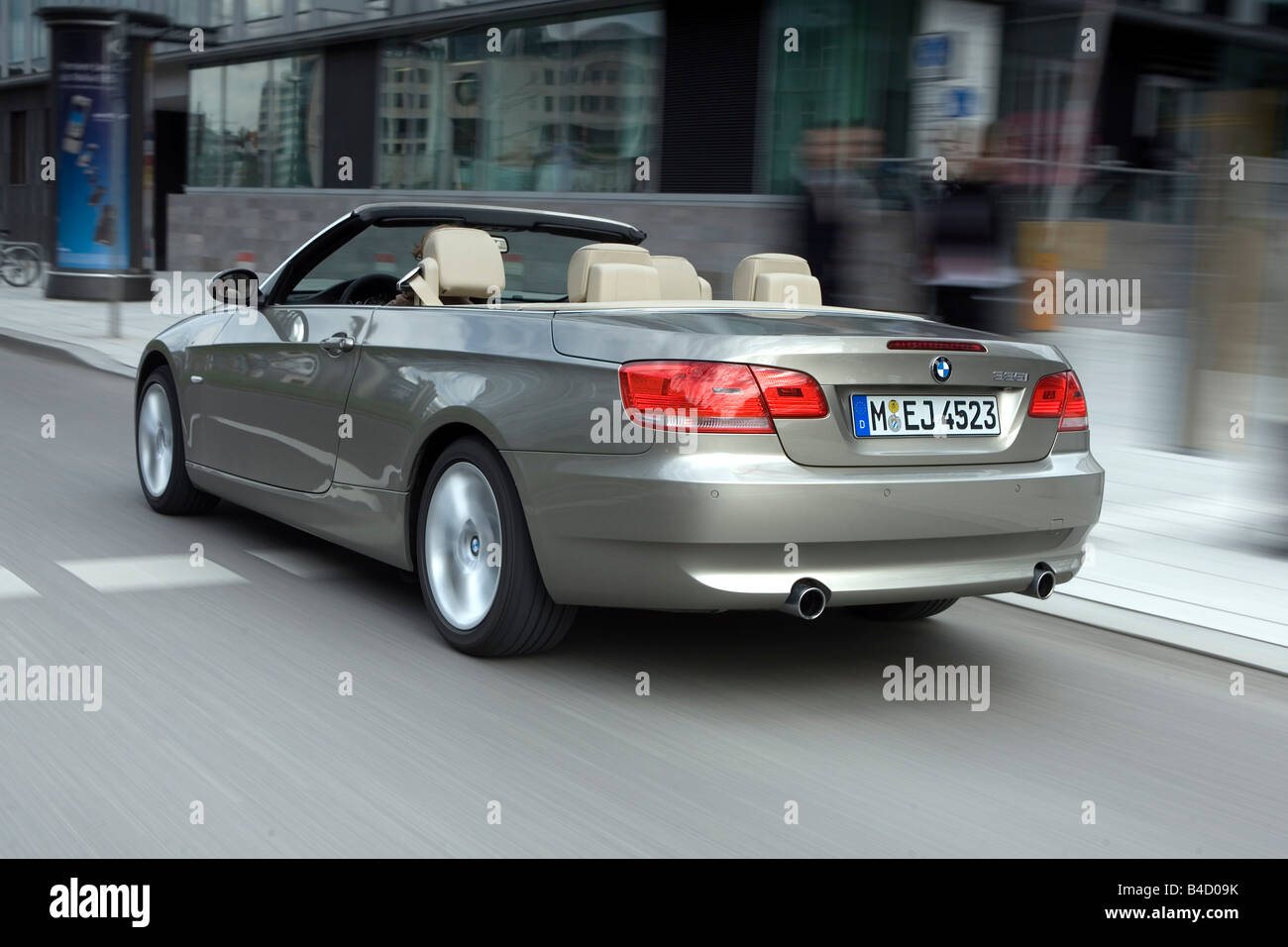 BMW 335i Convertible, model year 2007-, silver, driving, diagonal from ...