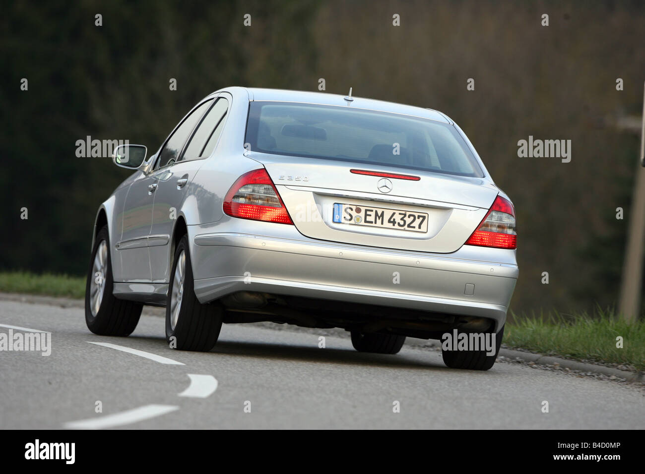 Mercedes e 350 elegance hi-res stock photography and images - Alamy