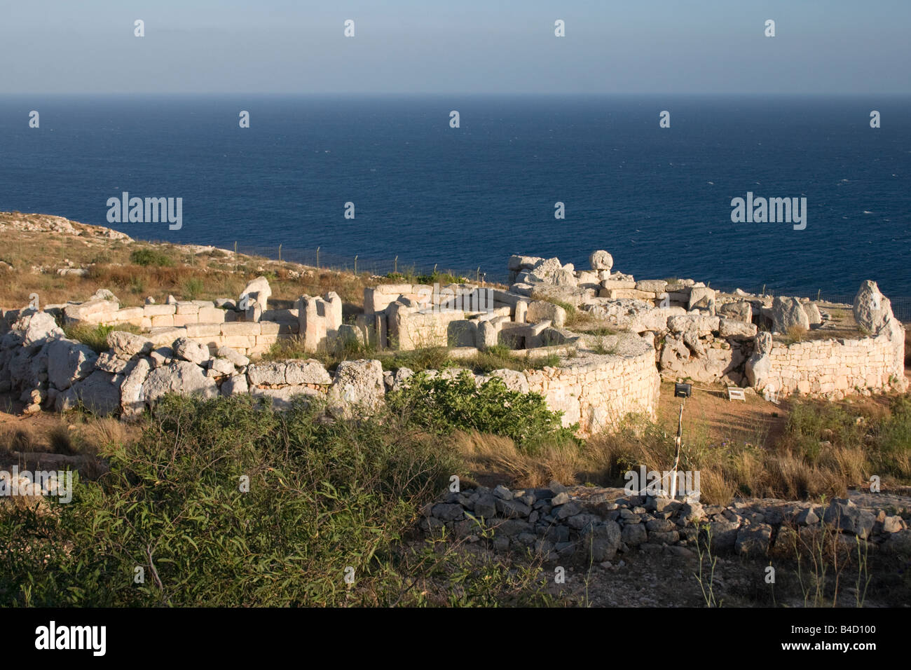 Mnajdra temple, Malta Stock Photo - Alamy