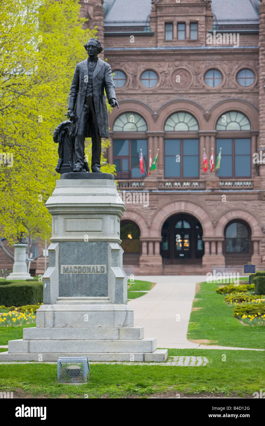 Sir john a macdonald hi-res stock photography and images - Alamy