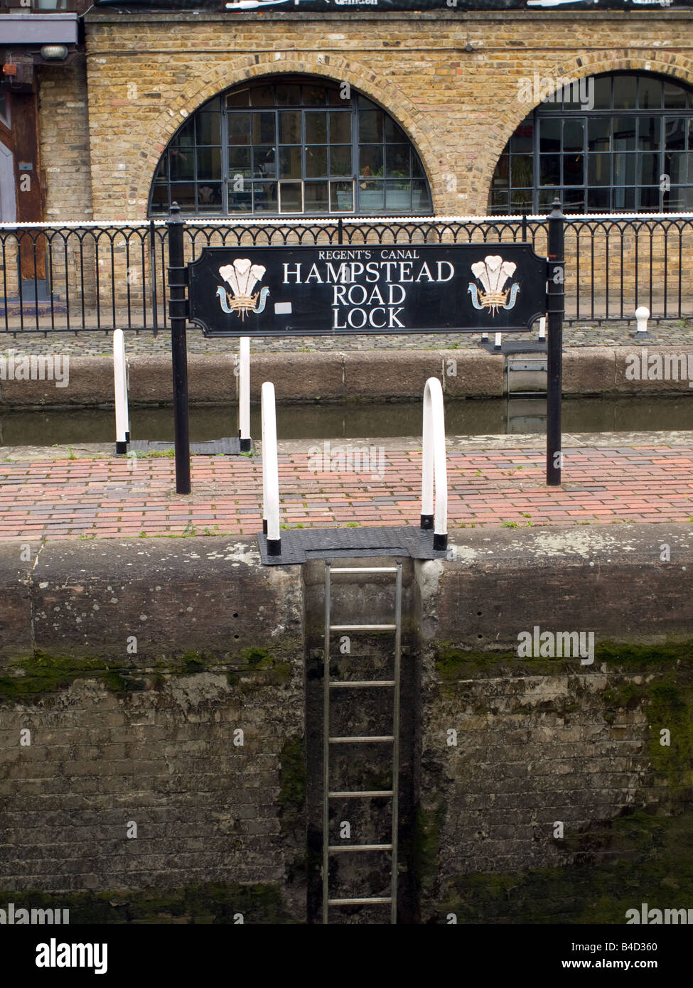Hampstead Road Lock Camden London Stock Photo - Alamy