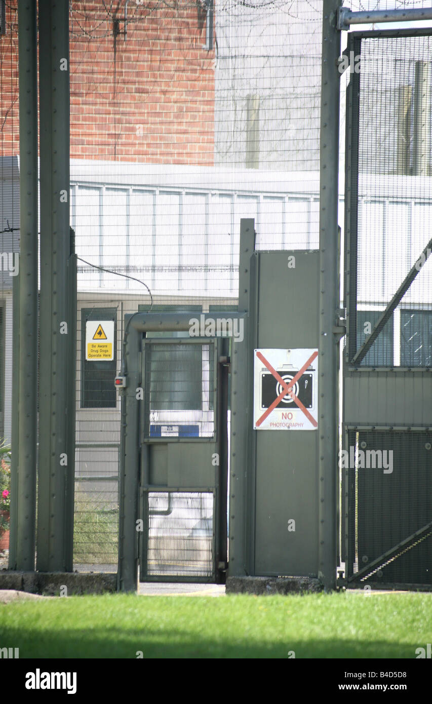 Prison gates uk hi-res stock photography and images - Alamy
