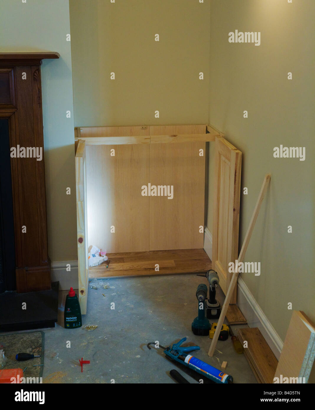 A cupboard hi-res stock photography and images - Alamy