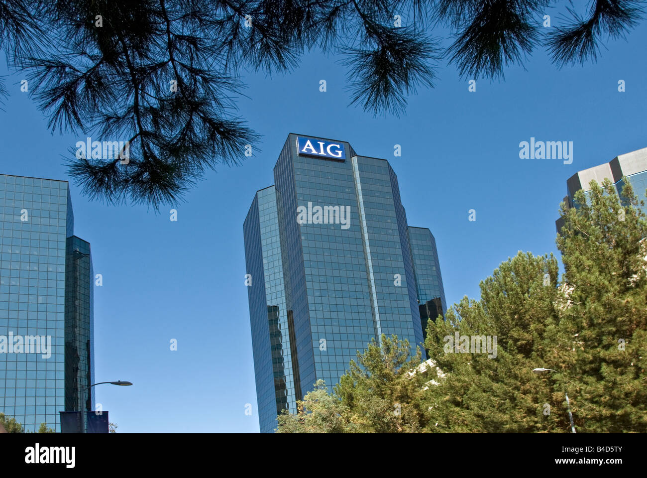 Warner center office park hi-res stock photography and images - Alamy
