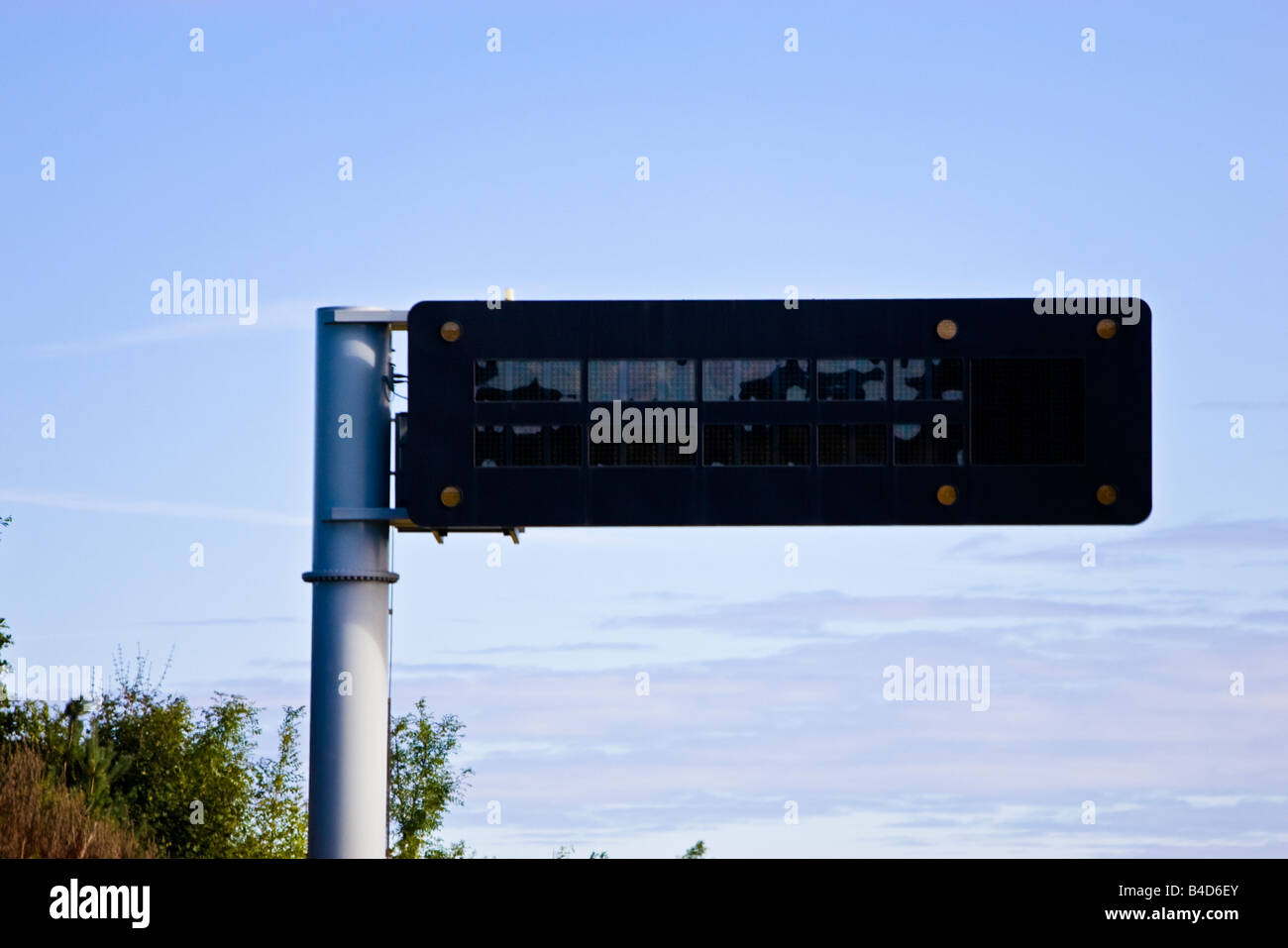 Motorway sign uk blank hi-res stock photography and images - Alamy