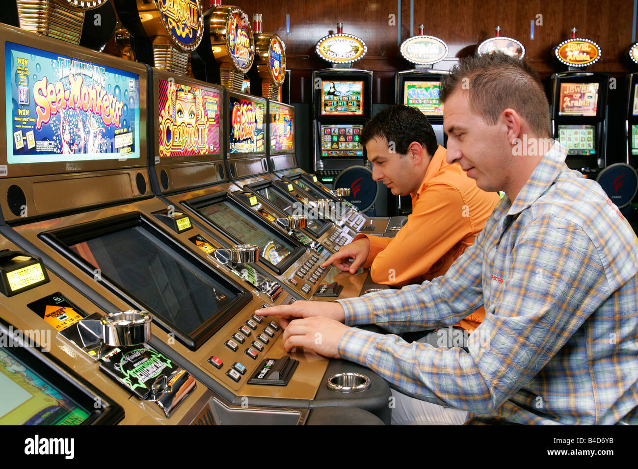 casino slot machine gamblers woman female girl boy man people betting ...