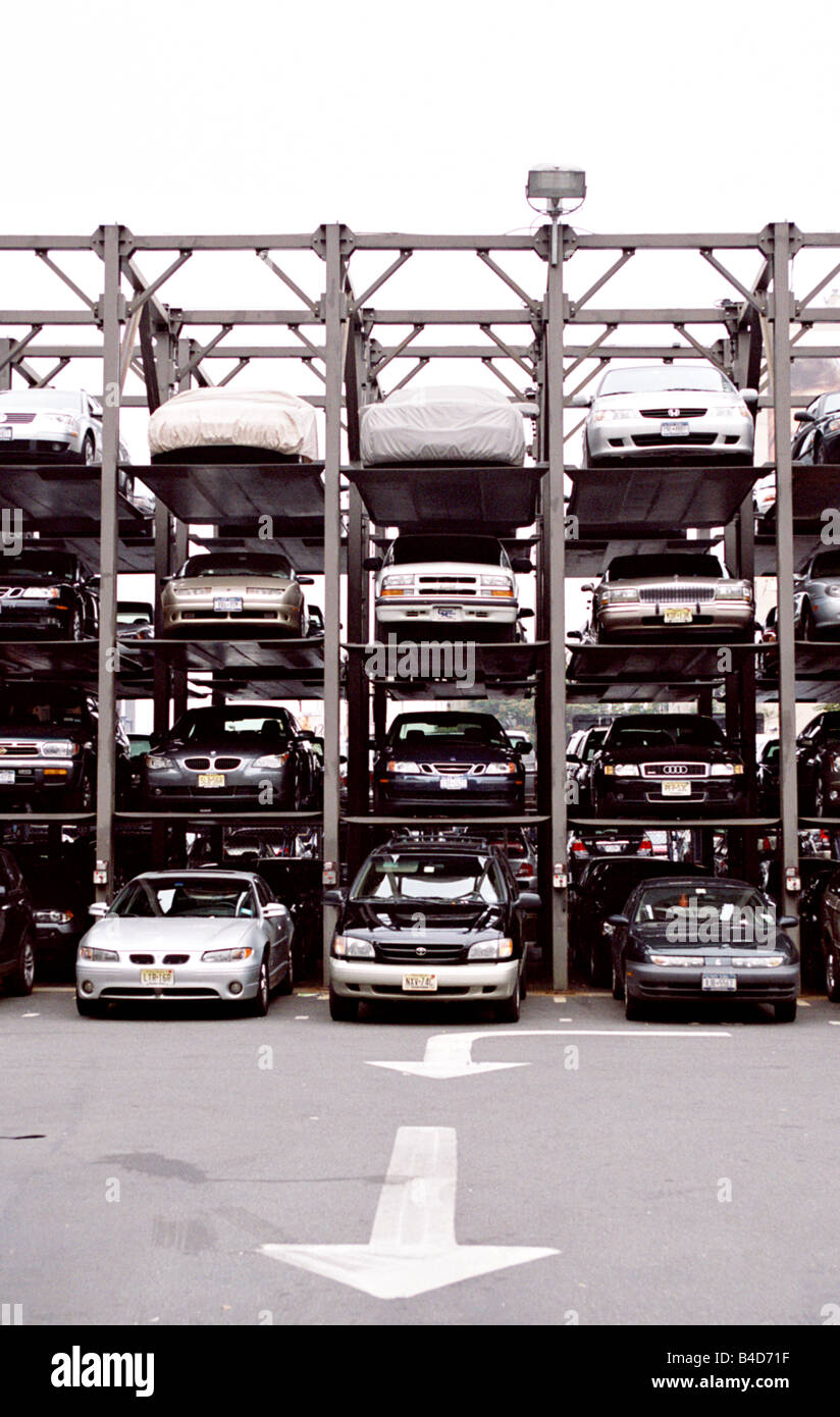 New york city cars parked hi-res stock photography and images - Alamy