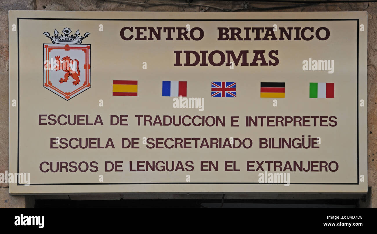 Bilingual school sign hi-res stock photography and images - Alamy