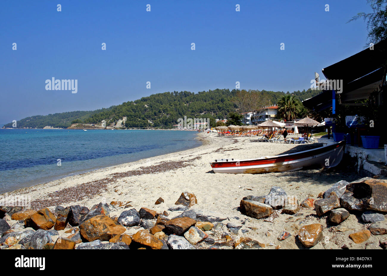BEACH AND TAVERNA AT SKALA FOURKAS. KASSANDRA PENINSULA HALKIDIKI ...
