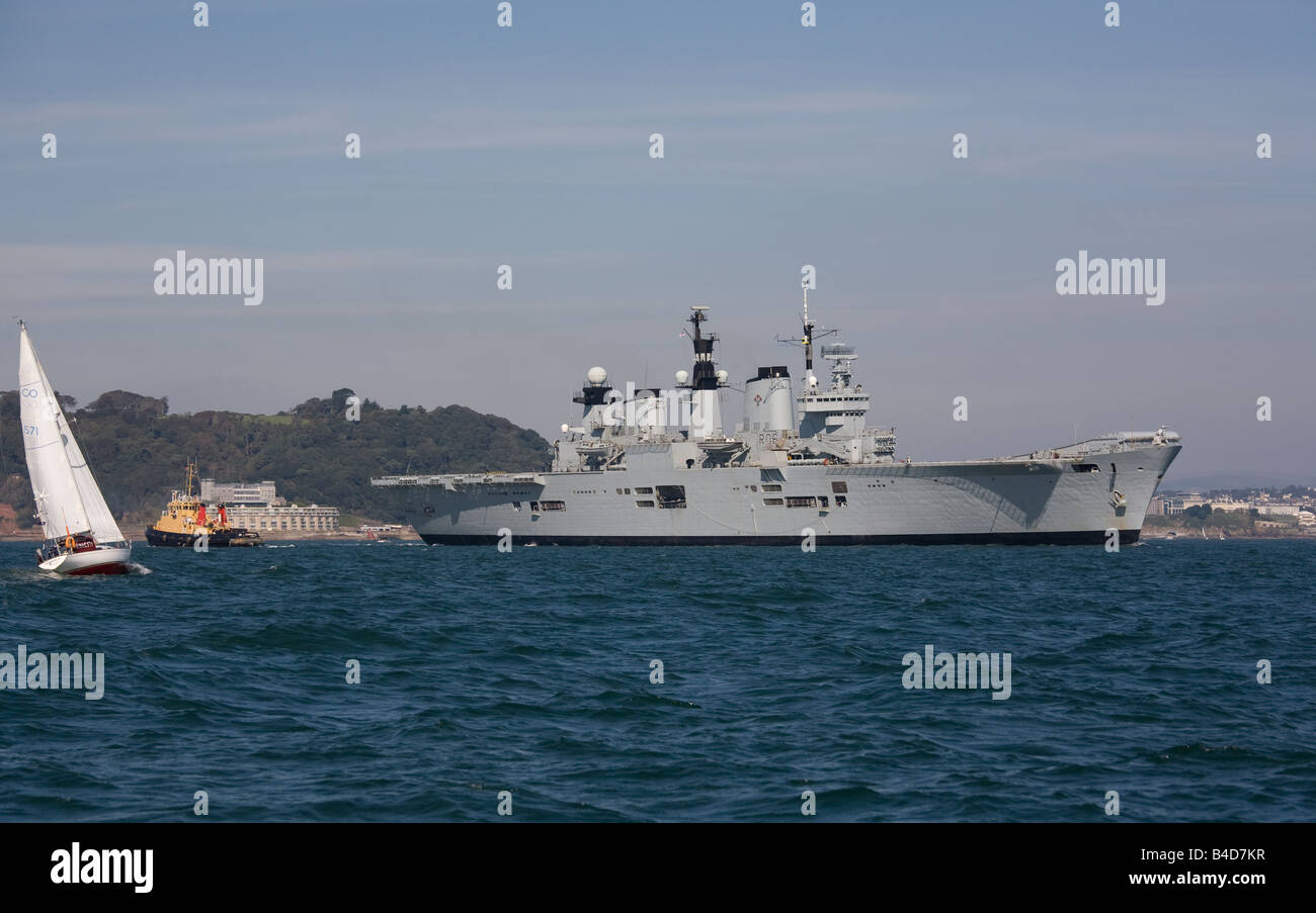 HMS Illustrious(R06) pictured south of Plymouth Breakwater Stock Photo ...