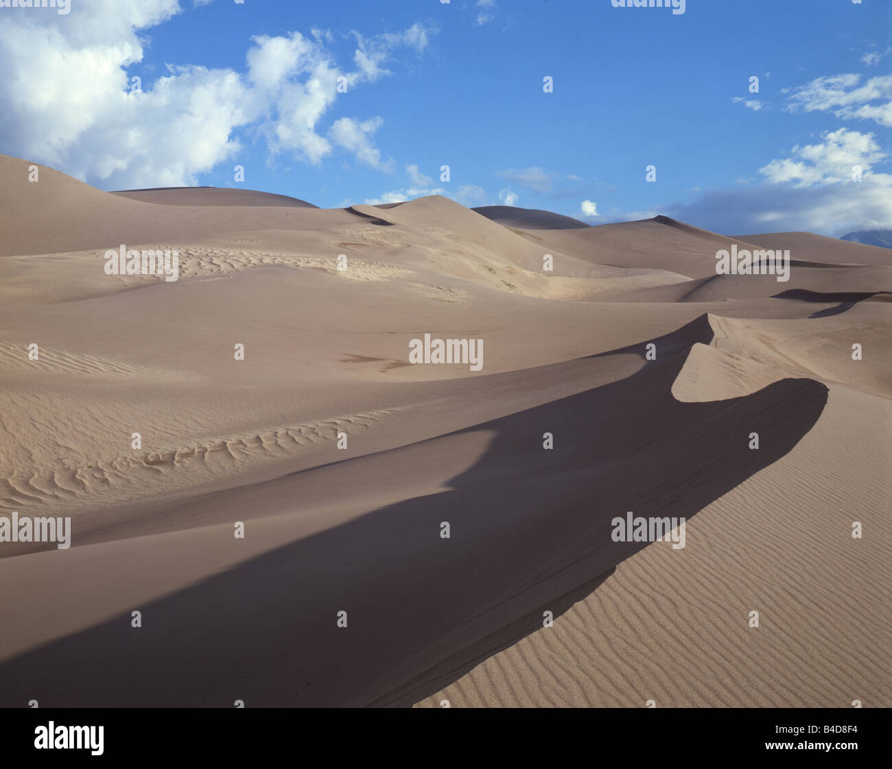 Great sand dunes national park mosca hi-res stock photography and ...