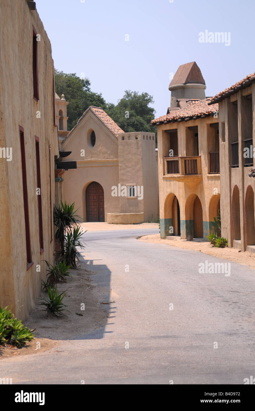 Hollywood film set Stock Photo - Alamy