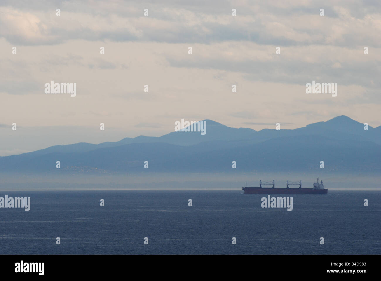 Misty sunset over Victoria, Vancouver Island, Canada Stock Photo - Alamy