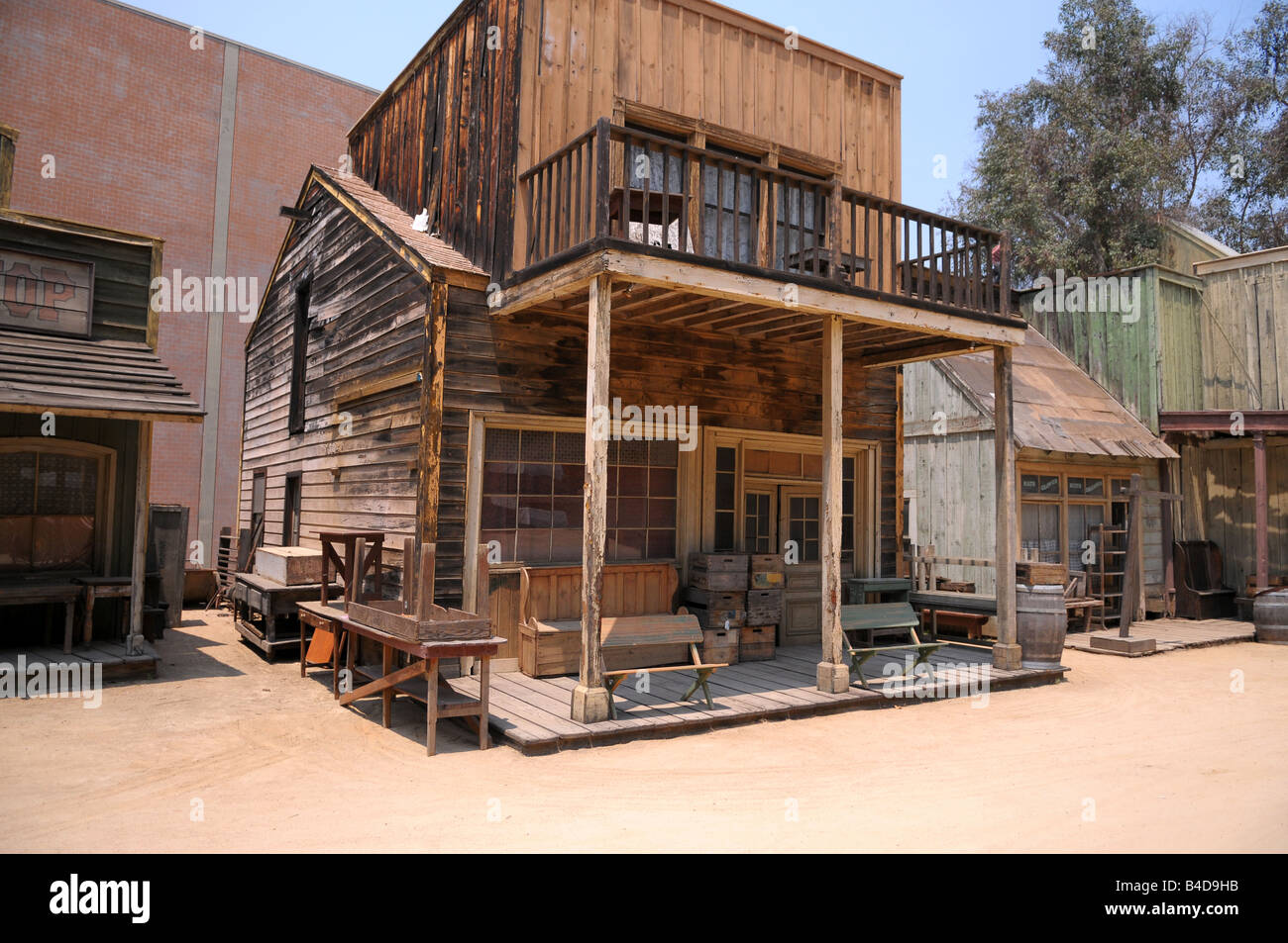 Hollywood film set Stock Photo - Alamy