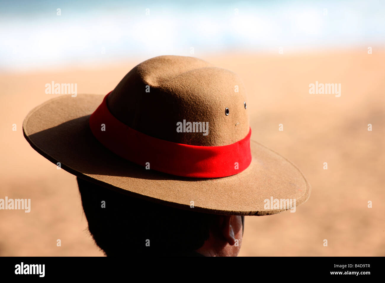 Soldier wearing hat hi-res stock photography and images - Alamy