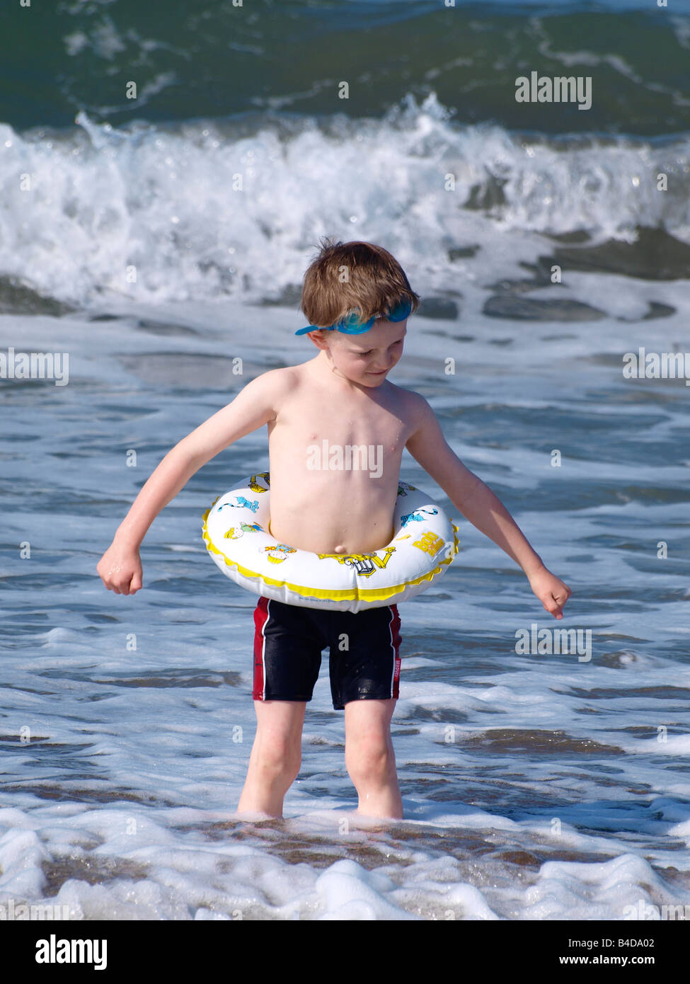 Skinny head hi-res stock photography and images - Alamy