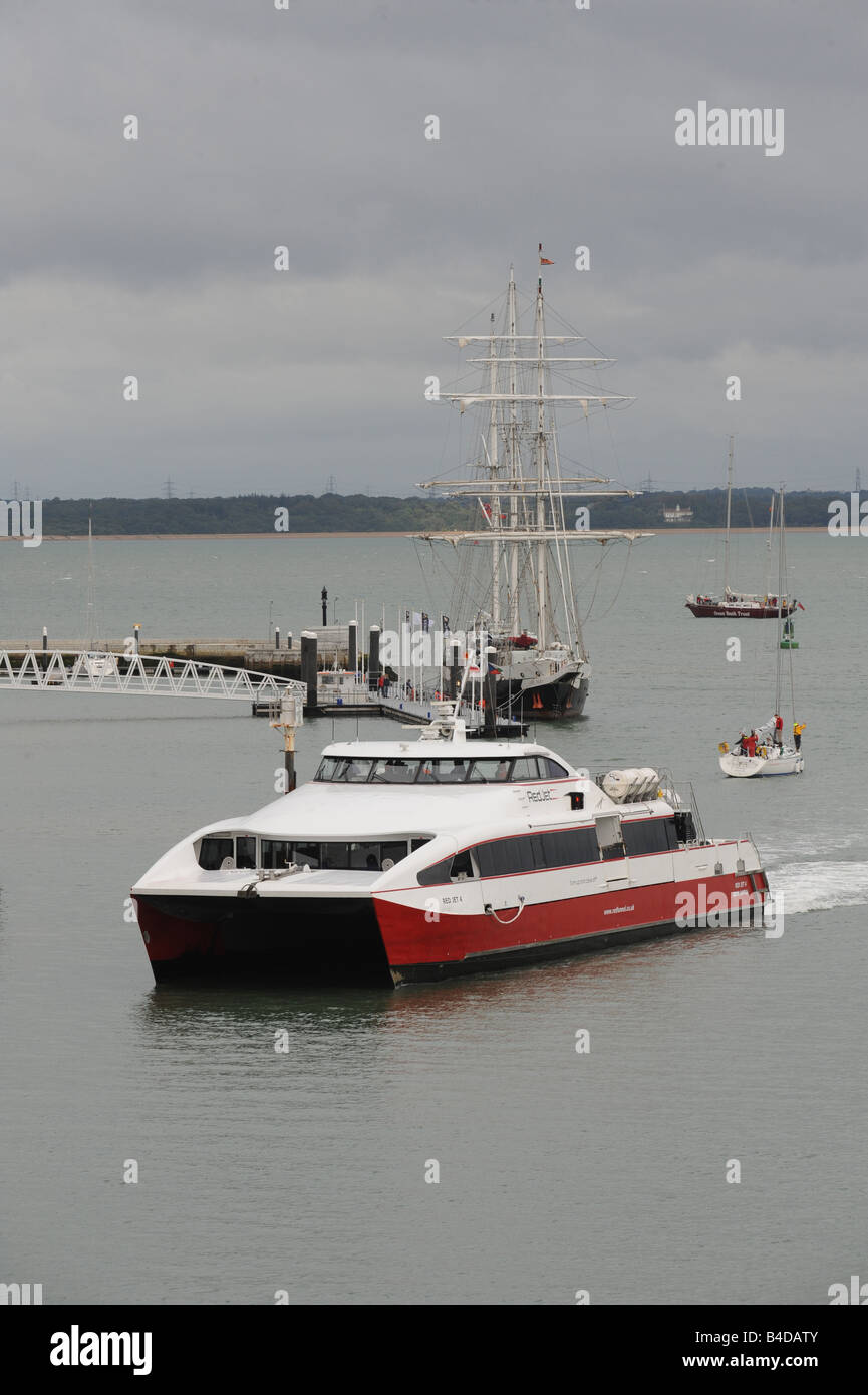 Red Funnel Catamaran crossing the Solent, between Cowes, Isle of Wight ...