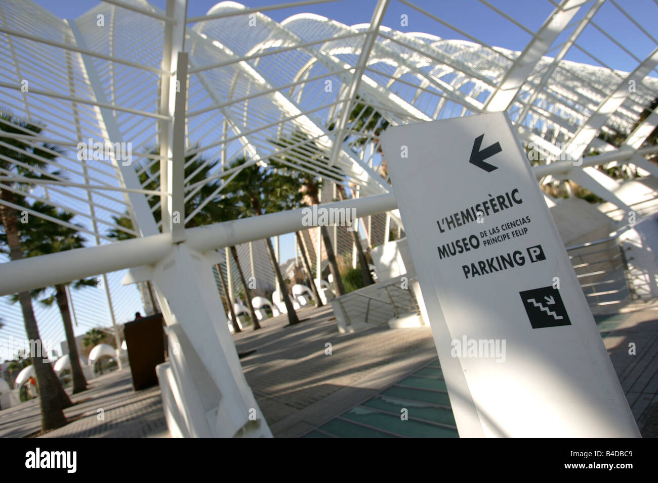 L'Umbracle. Part of the City of Arts and Sciences (Ciudad de las Artes ...