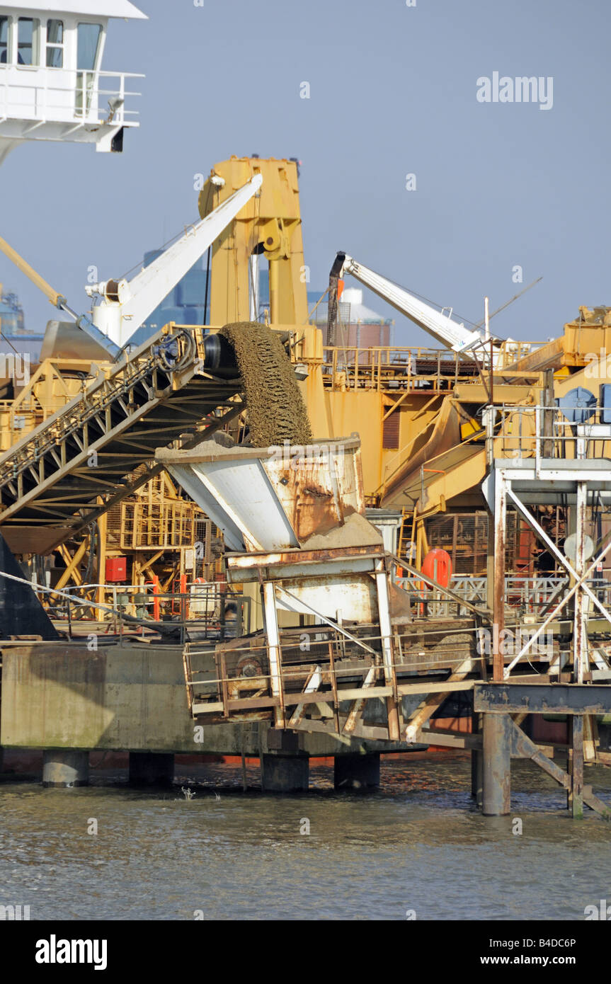 Dredger River Thames Greenwich London England UK Stock Photo - Alamy