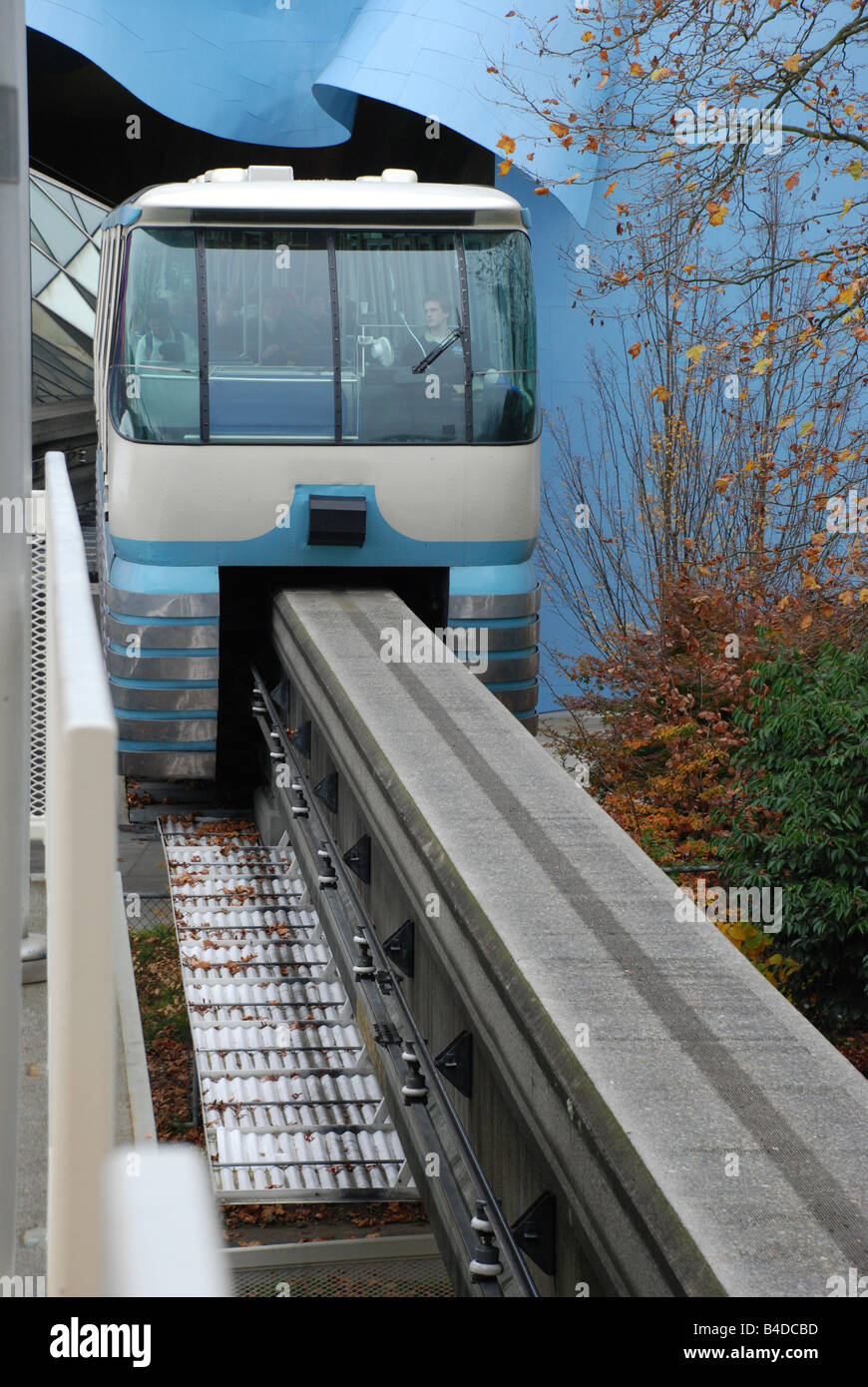 Monorail hi-res stock photography and images - Alamy