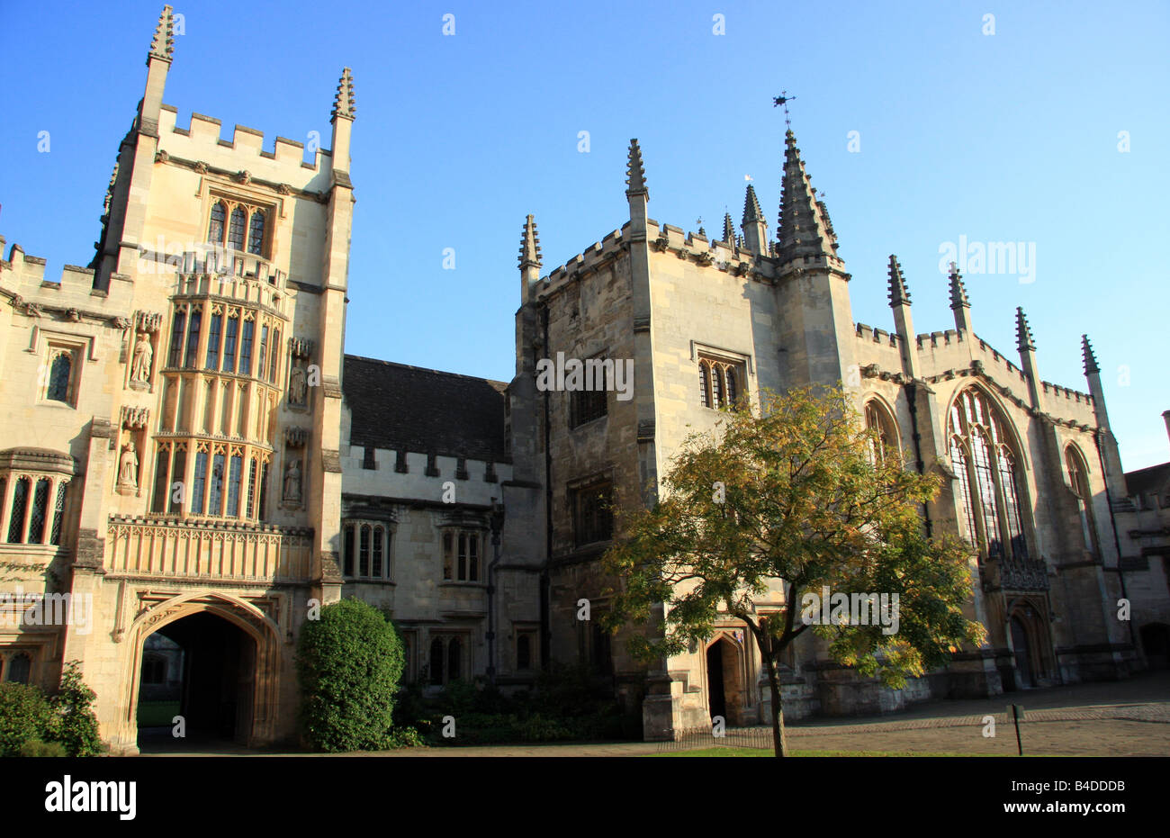 Magdalen college oxford chapel hi-res stock photography and images - Alamy