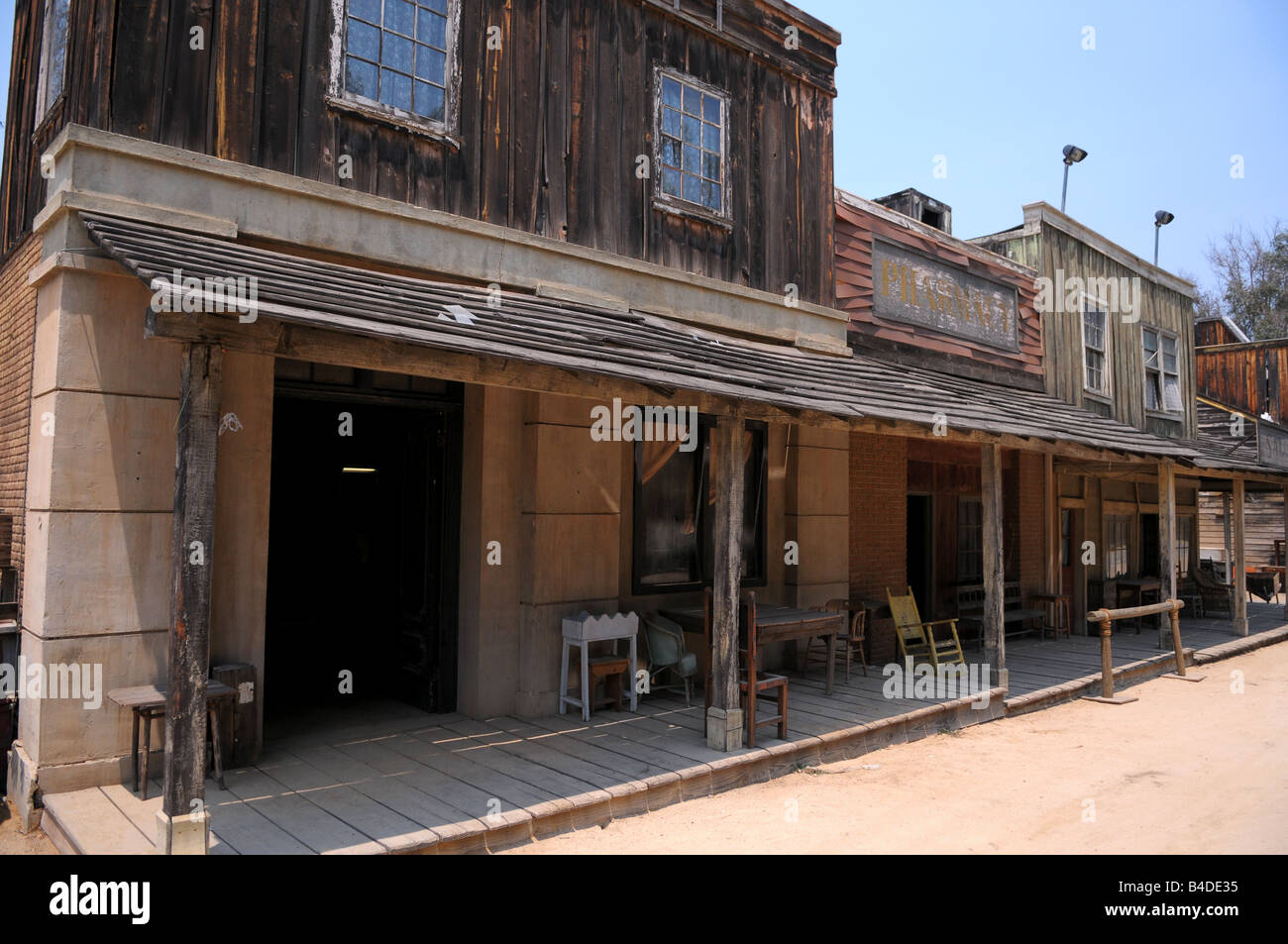 Old west movie set pioneertown hi-res stock photography and images - Alamy