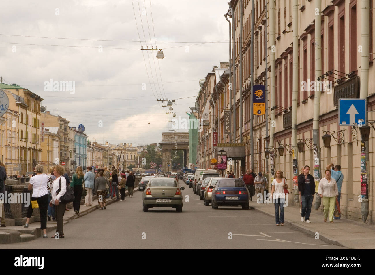Congested street hi-res stock photography and images - Alamy