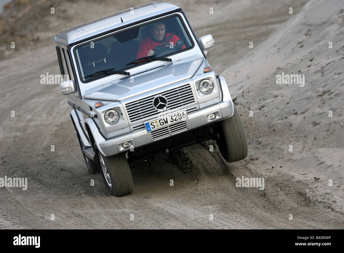 Mercedes G 320 CDI, model year 2007-, silver, driving, diagonal from ...