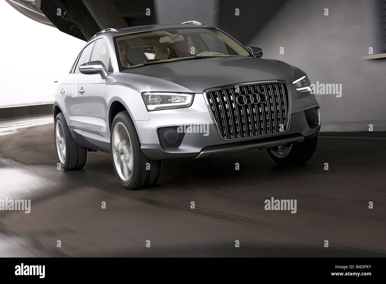 Audi Cross coupe Quattro, model year 2007, silver moving, diagonal from ...