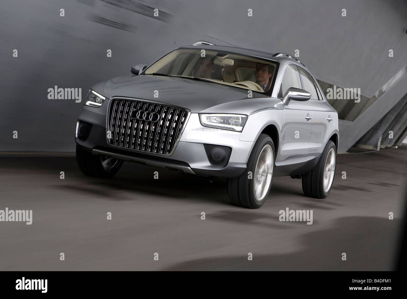 Audi Cross coupe Quattro, model year 2007, silver moving, diagonal from ...