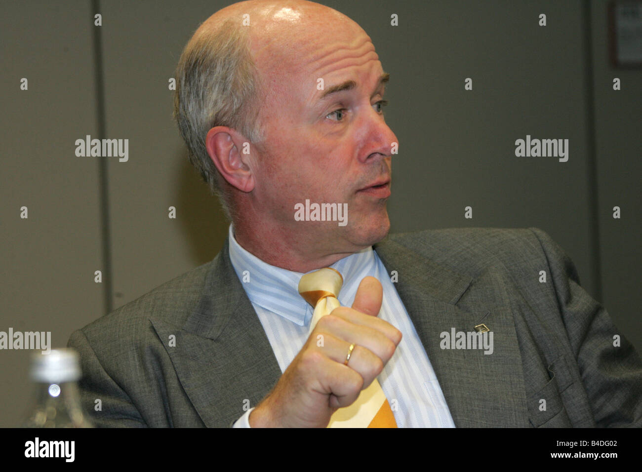 Carl Peter Foster, chairman of Opel , GM Group Vice President ...