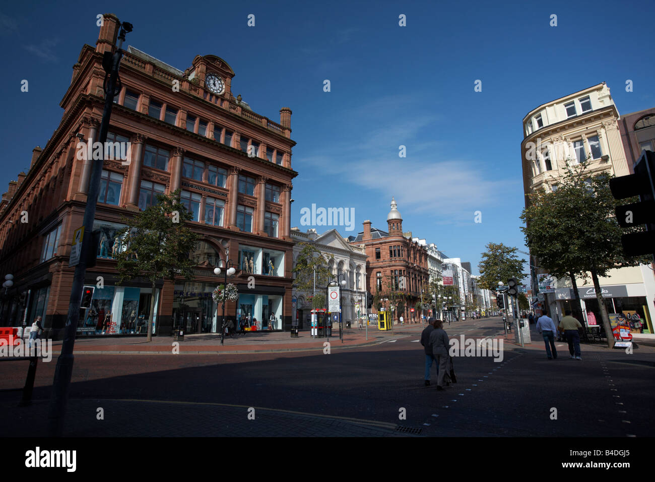 Bank Buildings at Castle Junction and Royal Avenue shopping area ...