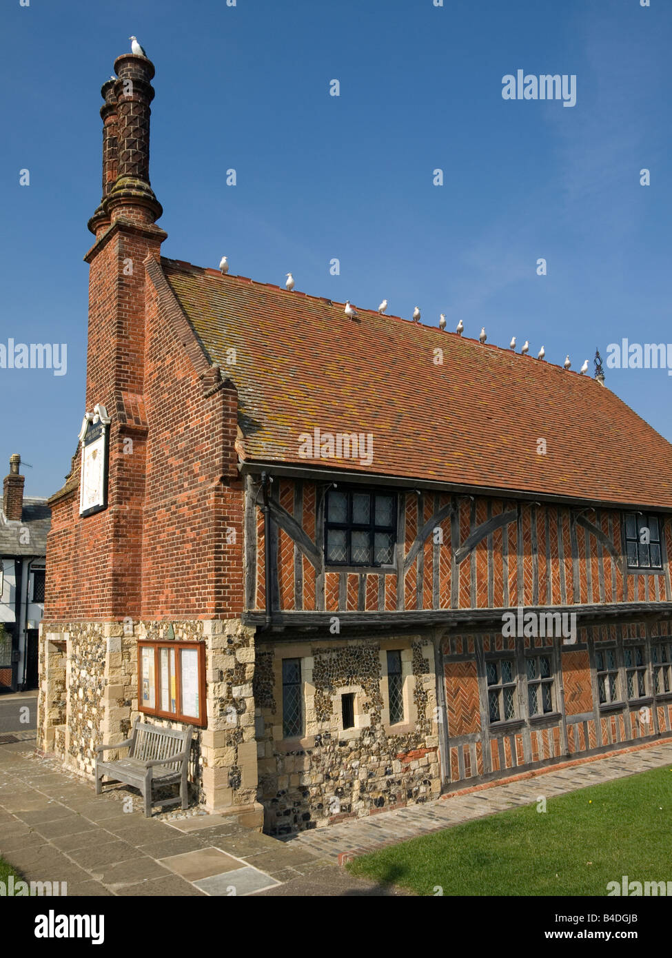 Moot Hall built in 1650 is the Town Hall and Museum in Aldeburgh ...
