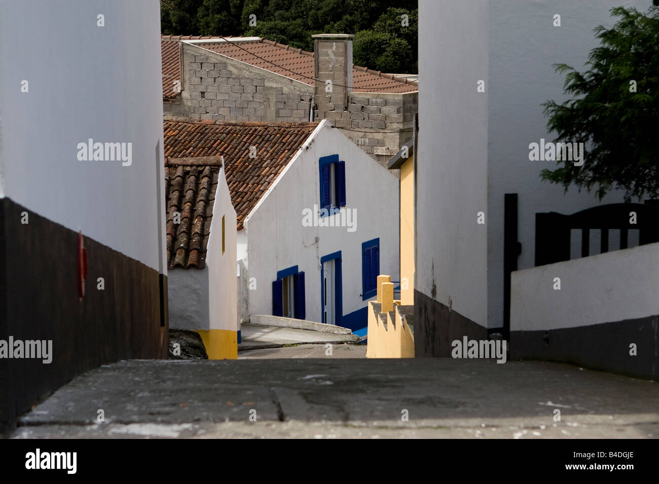 Azores house in street in hi-res stock photography and images - Alamy