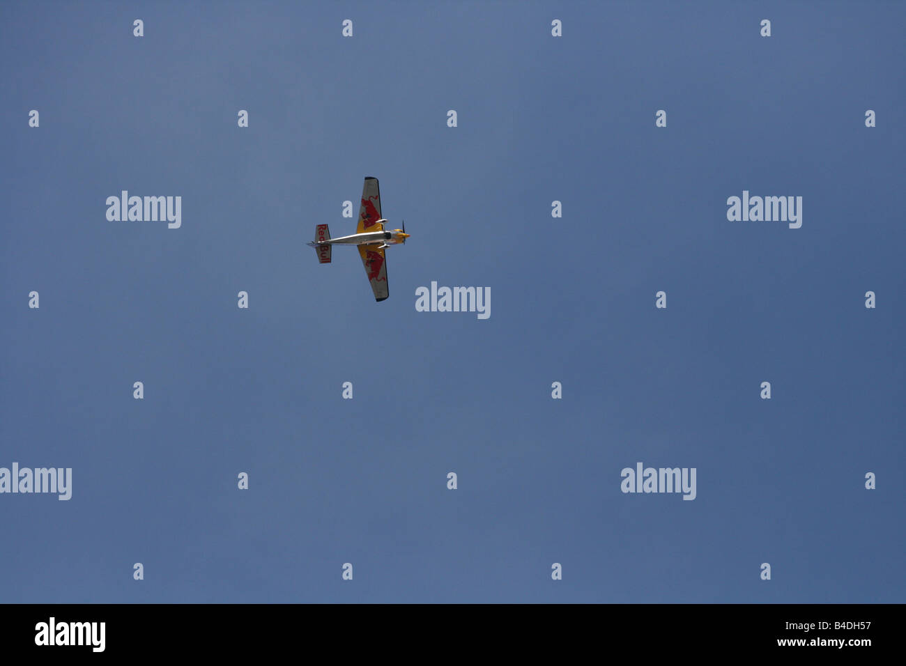 Red Bull Air Race - Porto - Air Show Stock Photo - Alamy