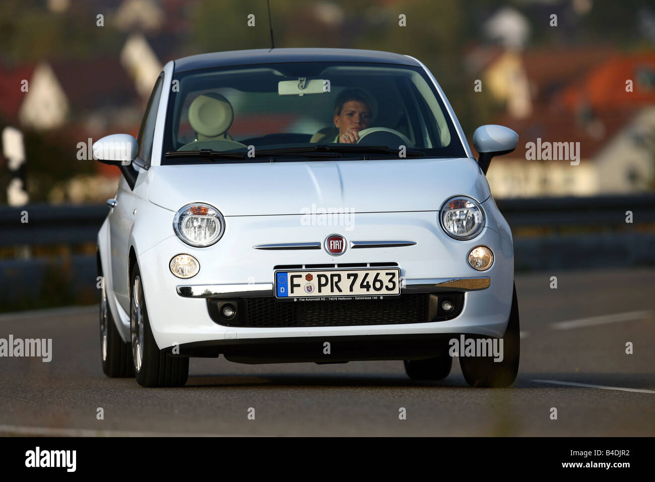 Fiat 500 lounge hi-res stock photography and images - Alamy