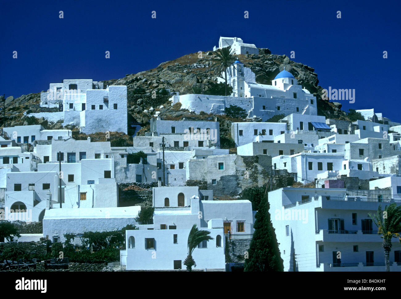 whitewashed, homes, houses, buildings, hillside, town of Hora, Hora ...